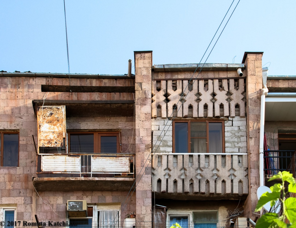 Residential Complex at the address Mashtoc 30 - ArmArch